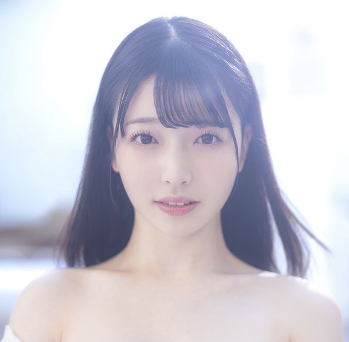 彩月七緒（Nao Satsuki）- AV 出道報告 - Python & Zen